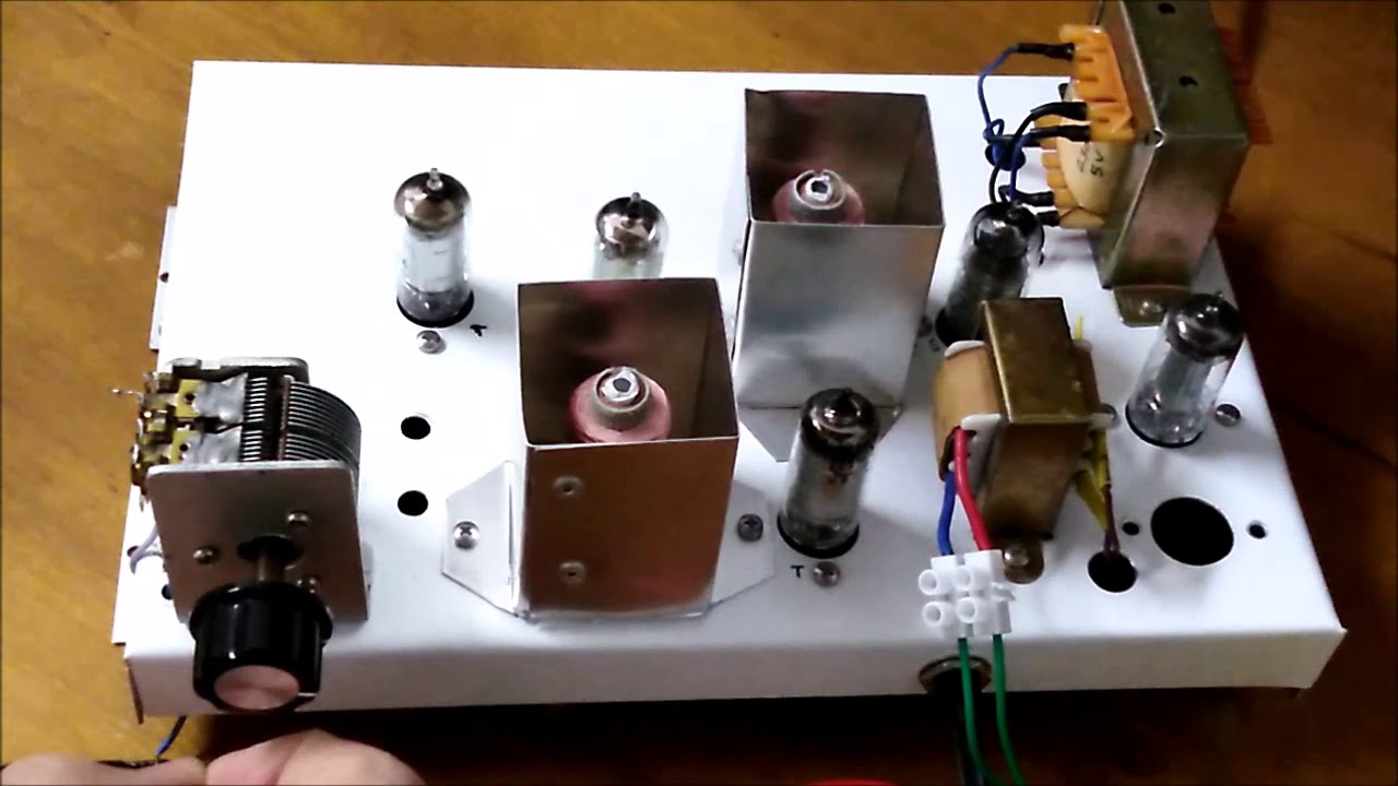 AM BROADCAST BAND RECEIVER USING 1T4 1R5 - YouTube