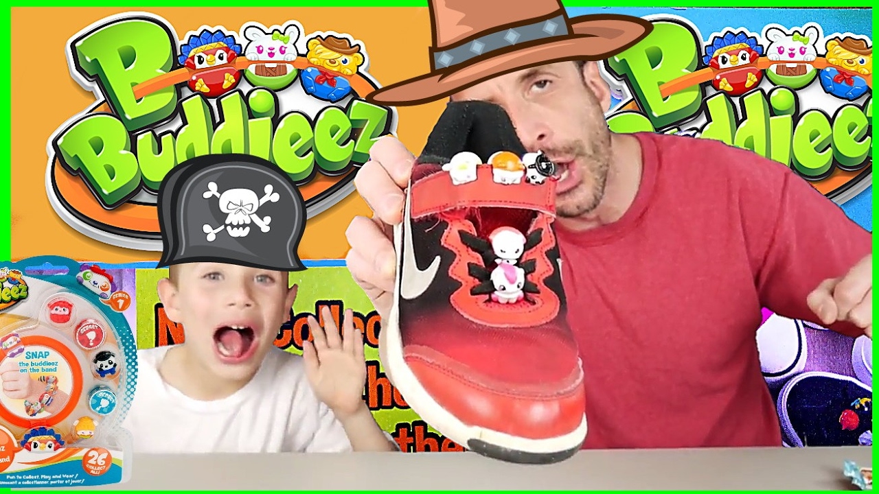 BBuddieez Wearable Mini Figures - Blister Pack Starter Kit - Storage ...