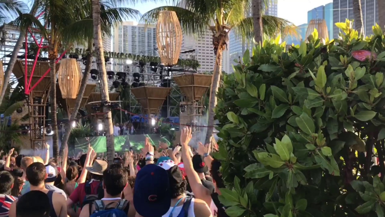 Afrojack & David Guetta | Ultra Music Festival Miami 2017 - YouTube