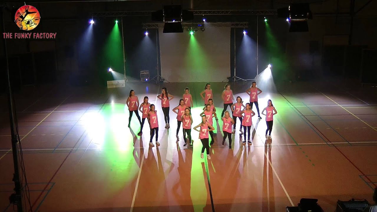 5. Champion - The Funky Factory demonstratie-avond 20 juni 2015 - YouTube