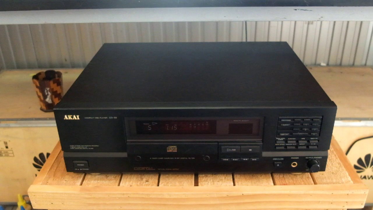 AKAI CD 55 Test - YouTube