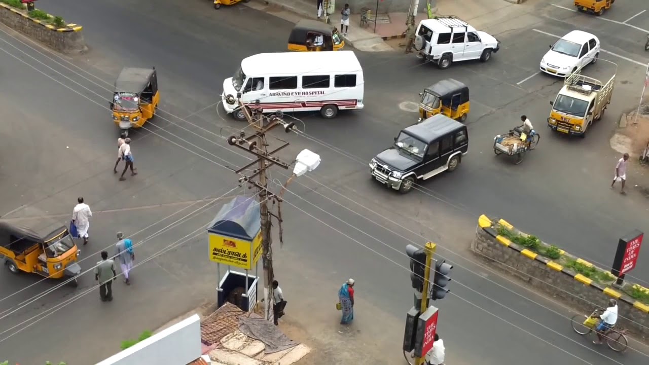 Incredible Indian Traffic - isn't it insane?! - YouTube