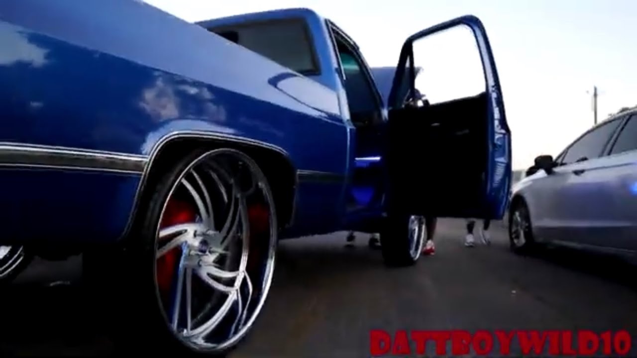 Candy Blue Ls Powered short bed silverado on 28" MTW Billets Junefest ...