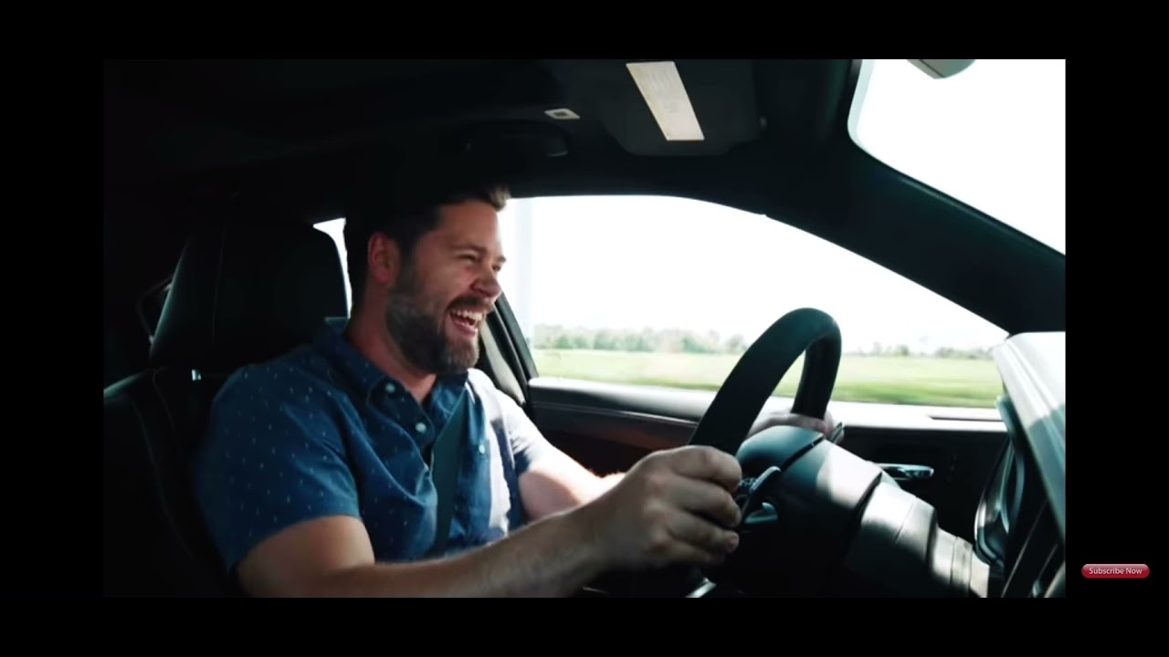 M5 CS vs hellcat REDEYE - YouTube