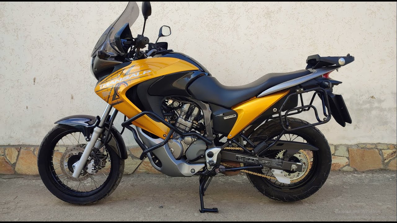 Honda Transalp 700 на ТО. - YouTube