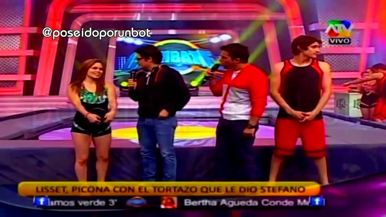COMBATE Lisset Molesta con Stefano por Tortazo 08 11 13 - YouTube
