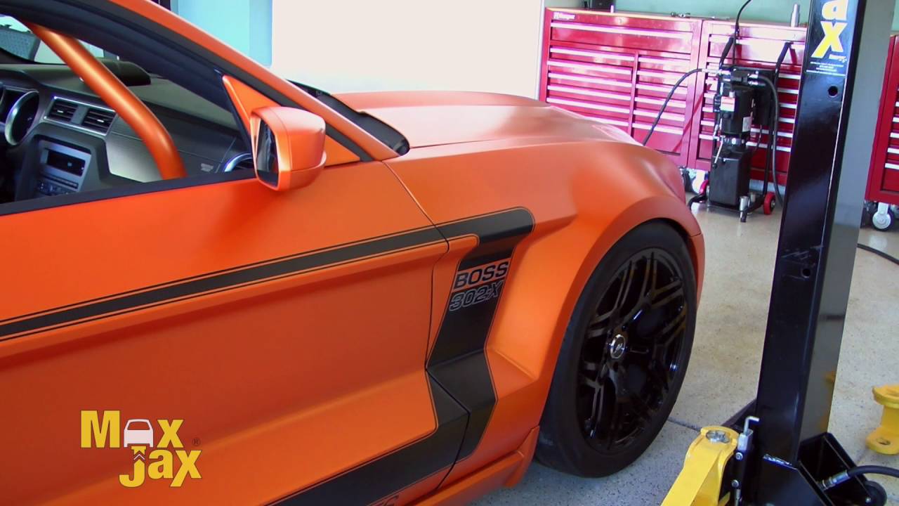 MaxJax Portable Car Lift - YouTube