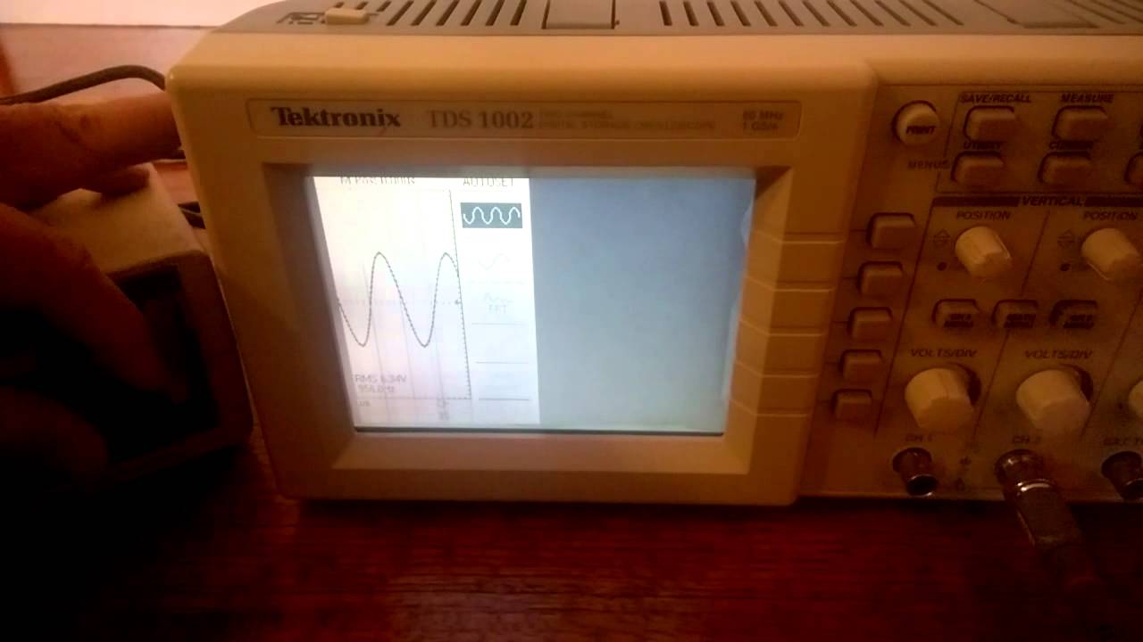 Tektronix TDS1002 60 MHz 2 Channel Digital Real-Time Oscilloscope ...