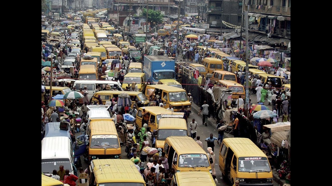 Traffic Situation In Lagos State - YouTube