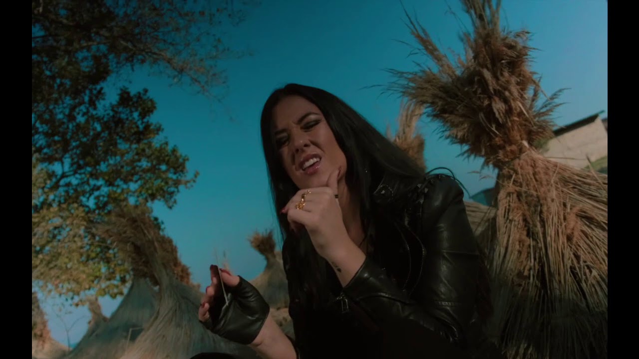 Starla Edney - Queen of Heart (original mix) - YouTube