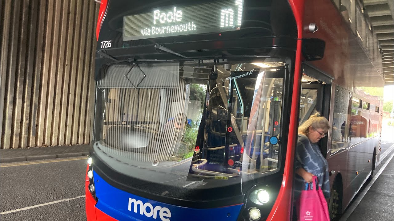 Morebus 2023 Alexander Dennis Enviro 400 MMC (HJ73 JKZ) on the M1 to ...