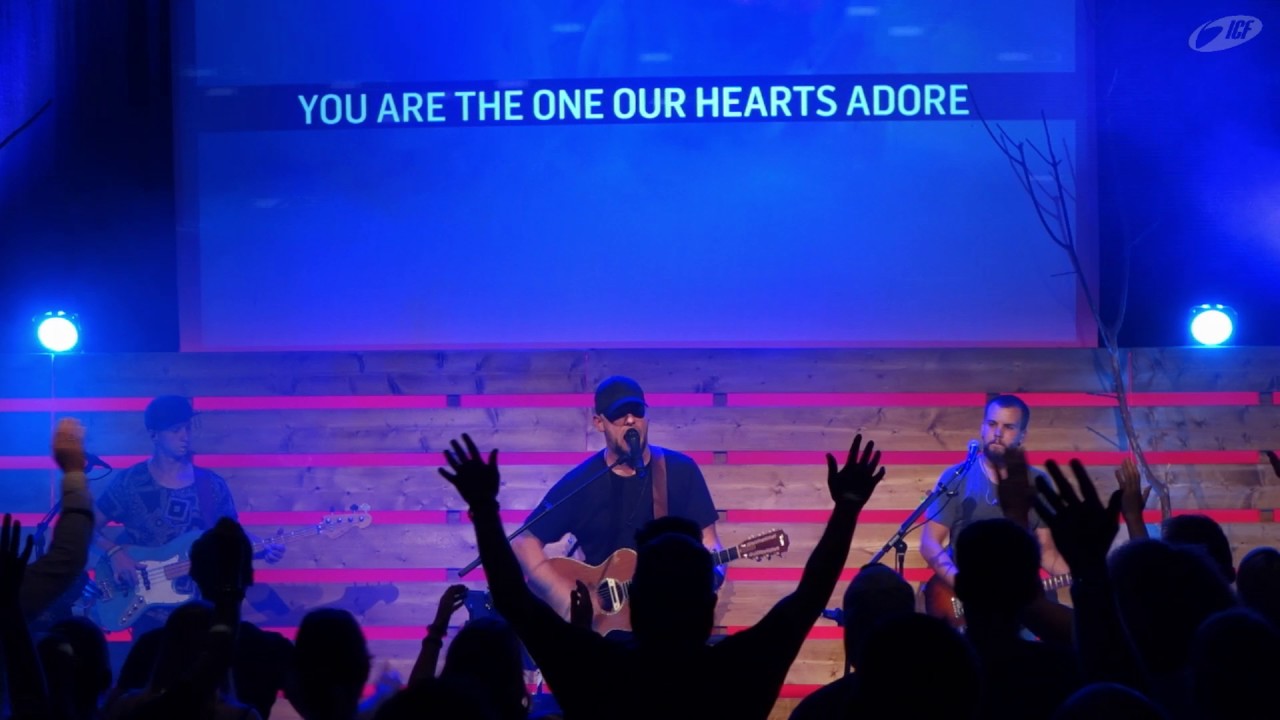 Jake Hamilton - Jesus we Love You (feat. ICF Singen Worship) - YouTube