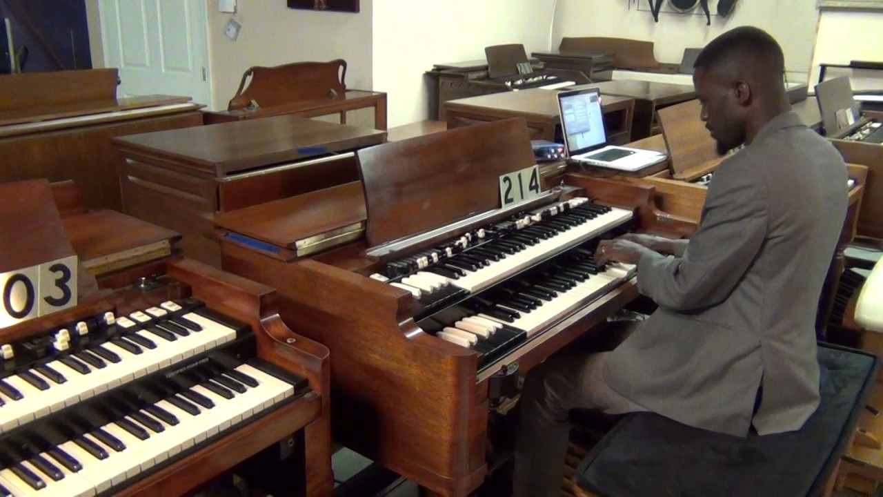 Vintage Hammond Organ with 122 Leslie for sale (#214) Amazing Grace ...