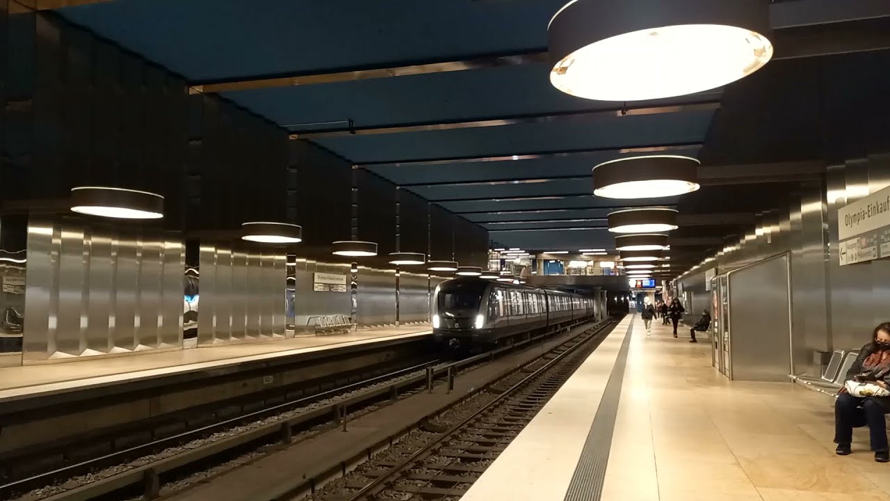 U-Bahn München am Olympia Einkaufszentrum (A-Wagen & C2 Zug) - YouTube