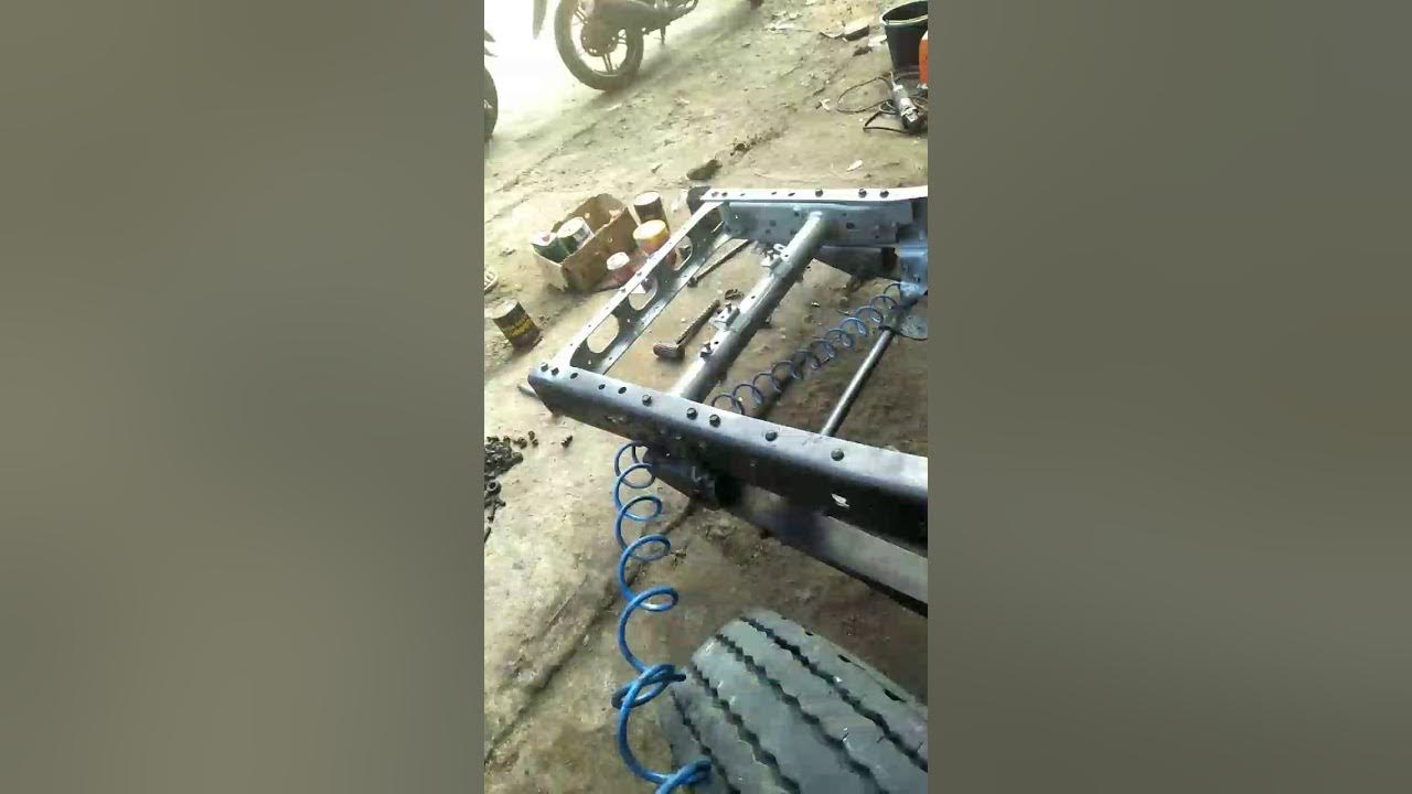 Proses ganti sasis truck canter125 - YouTube