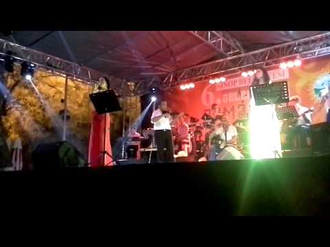Seninle başım dertte Buket Kaya