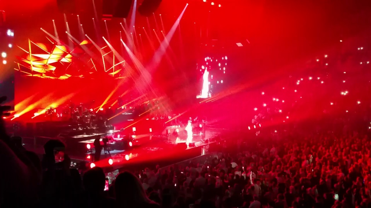 Because You Love Me - Celine Dion - LIVE @ The Royal Arena, Copenhagen ...