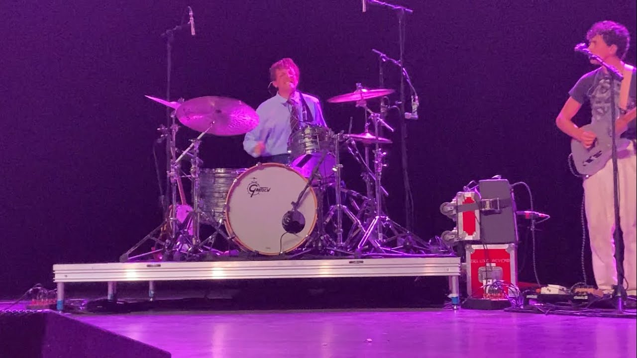 Charlie Wayne - Turbines/Pigs (Drum Solo) - YouTube