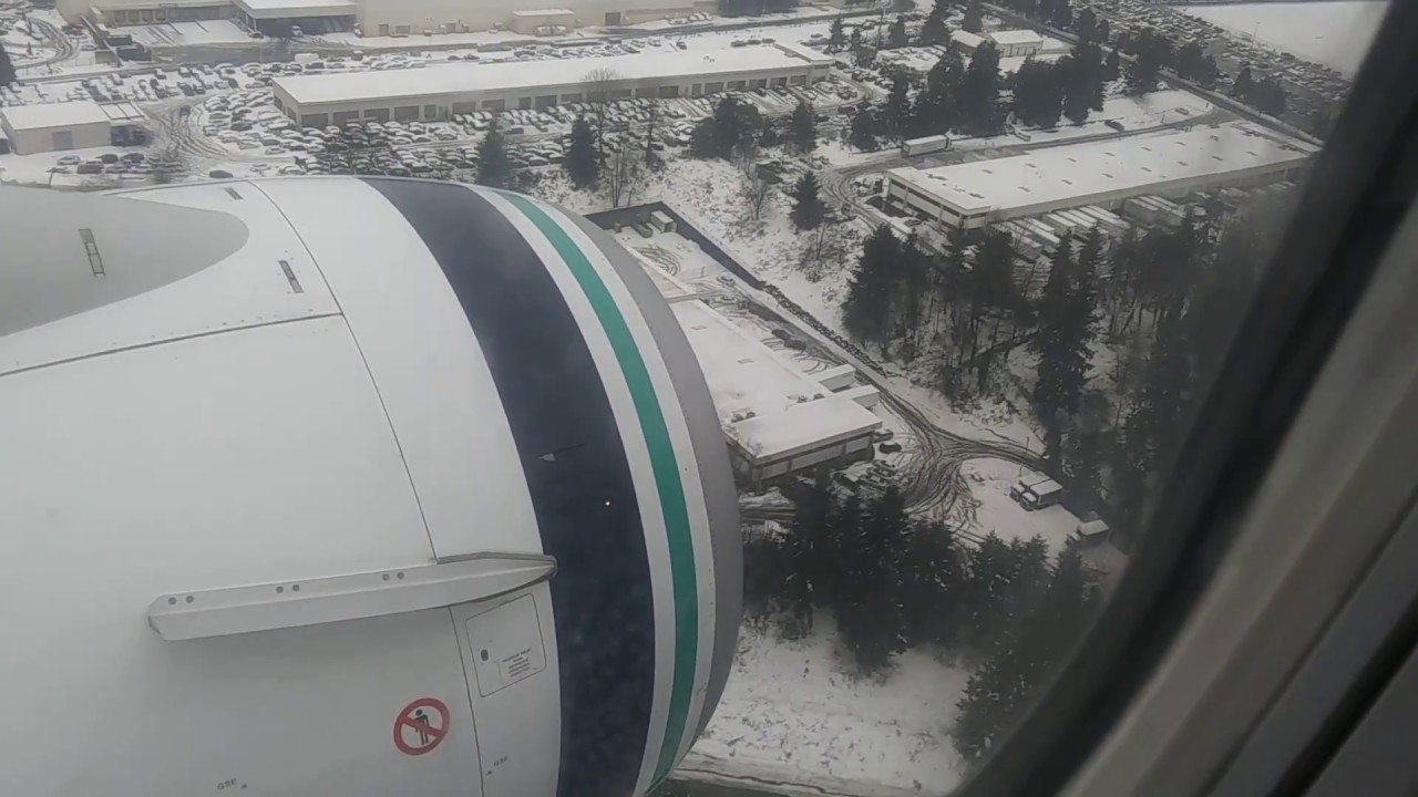 Landing at Seattle-Tacoma International Airport (SEA) - YouTube