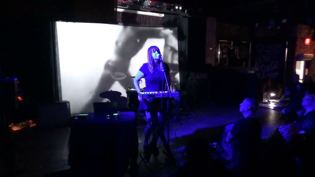 Violent Vickie at Absolution Fest 2022 - YouTube