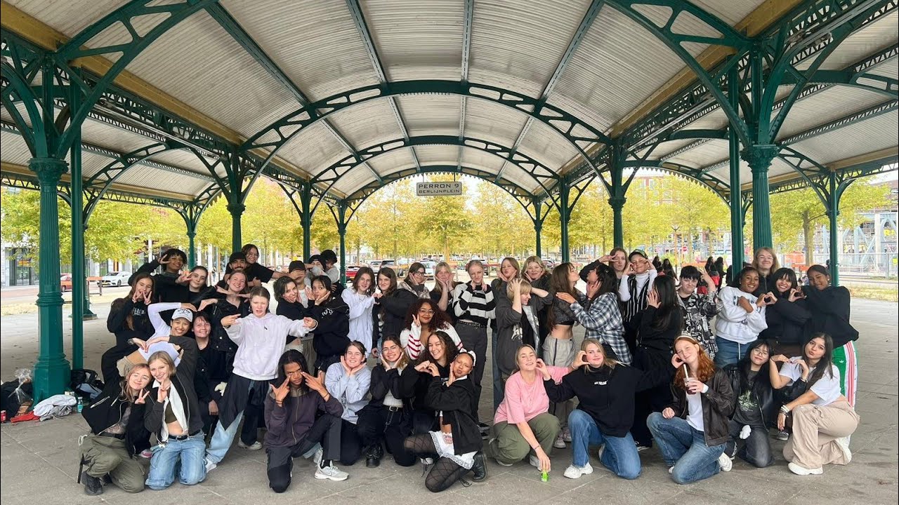 [K-POP IN PUBLIC] K-Pop RANDOM PLAY DANCE by CHESHIRE CREW in Utrecht ...