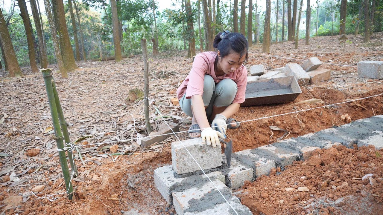 Build a farm part 2 . Move bricks and dig new house foundation. - YouTube