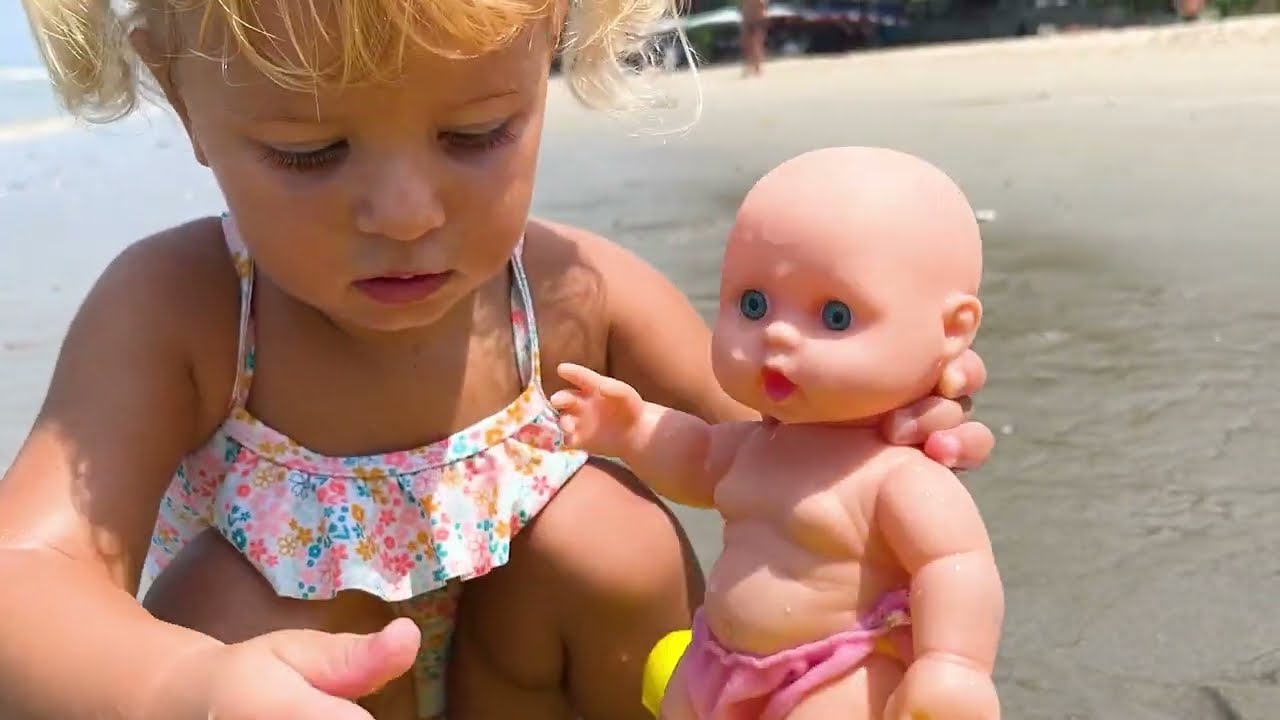 Baby Emma plays with her doll all day - YouTube