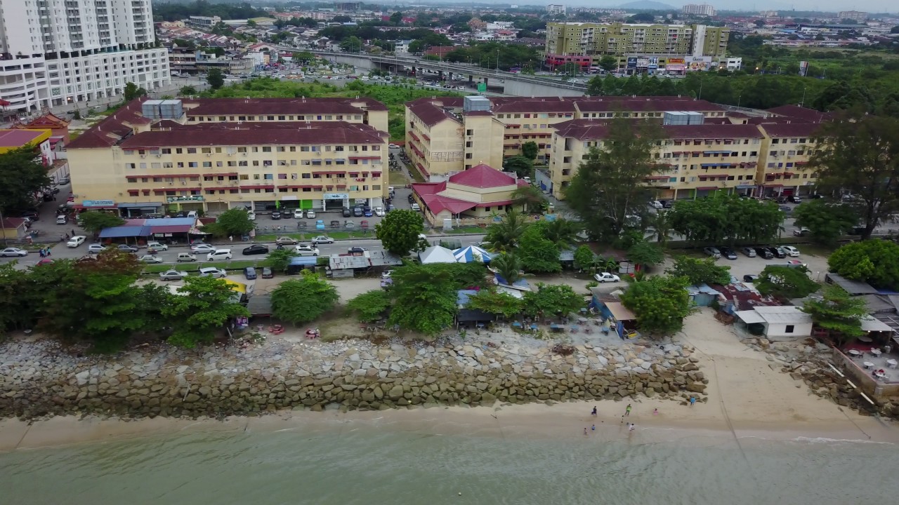 Aerial view of Pantai Bersih, Butterworth 002 - YouTube