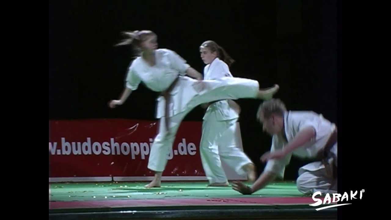 Tai Sabaki Karate "Slow" - YouTube