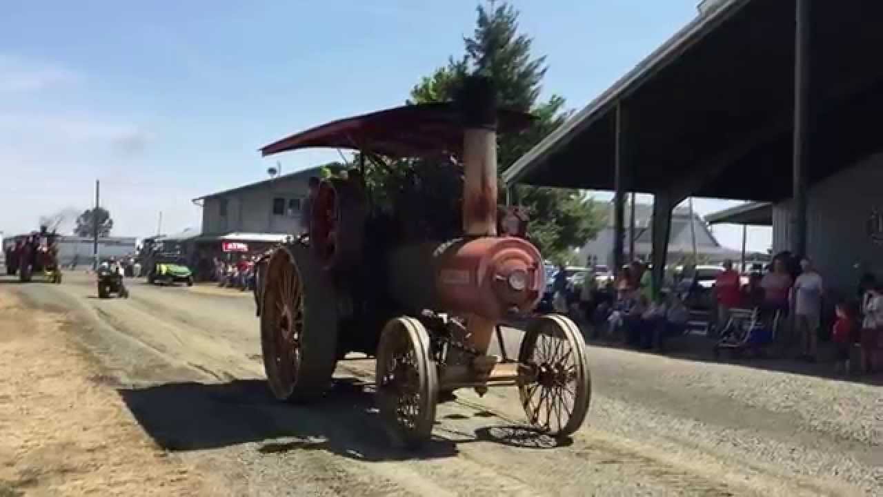 Russell Steam Traction Engine - YouTube