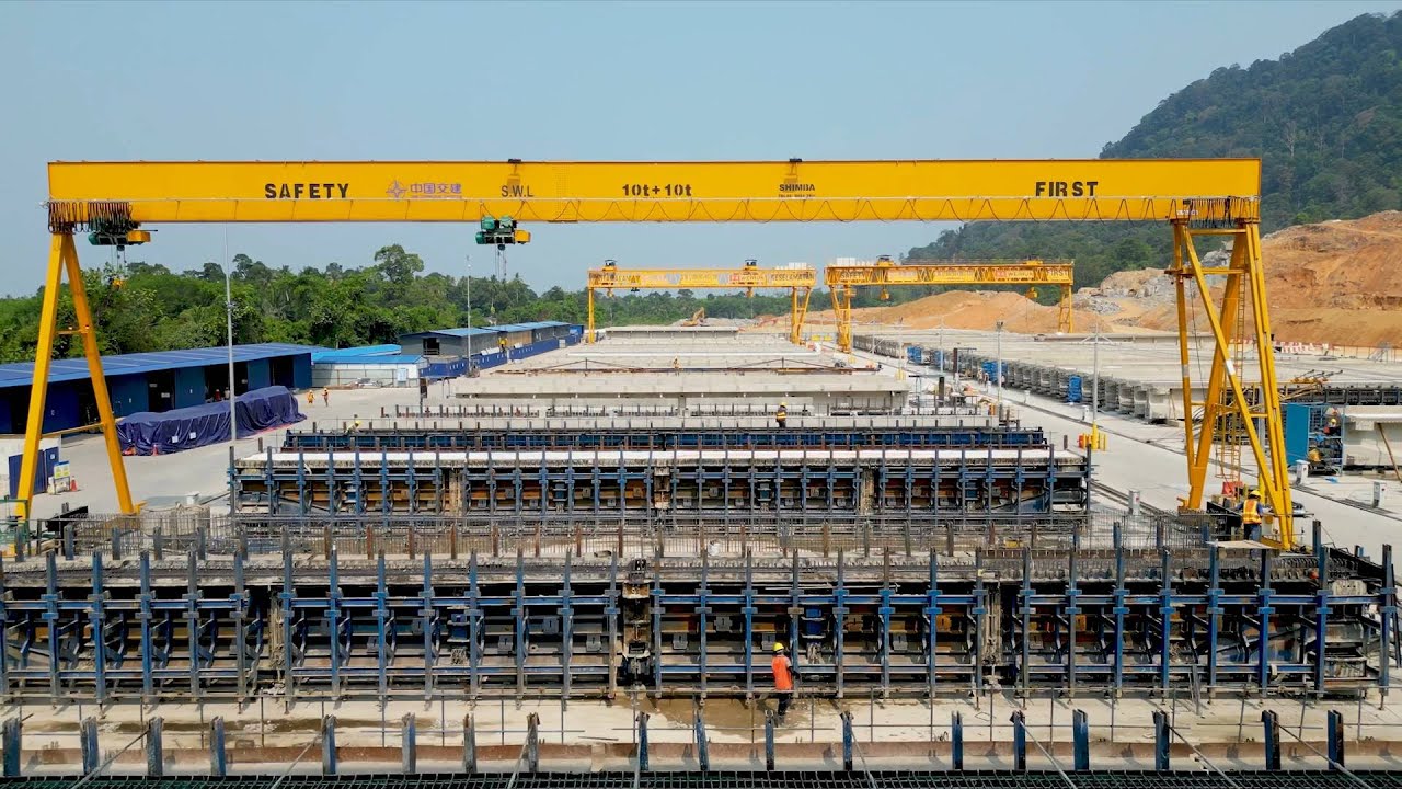 GLOBALink | Malaysian, Chinese youths work at forefront of Malaysia's ...