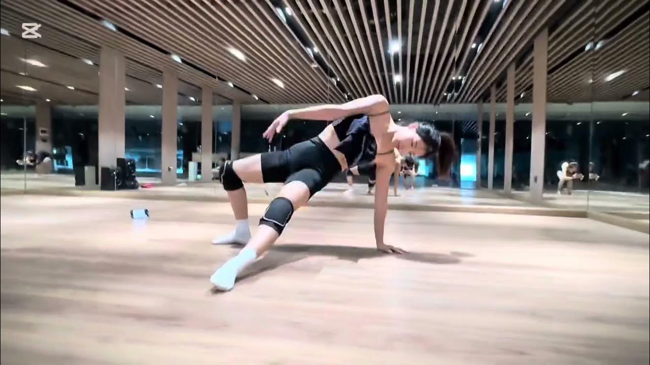 BH : Đừng Kéo Đôi Chân Em Lại Biên đạo cô Rii - YouTube