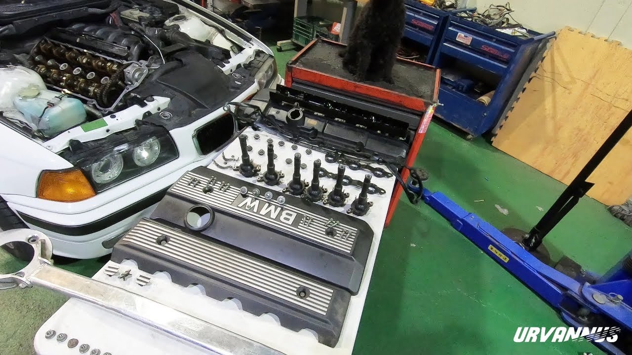 BMW 올드카 정비하기. 밸브 커버 가스켓 교환. BMW e36 valve cover gasket replacement ...