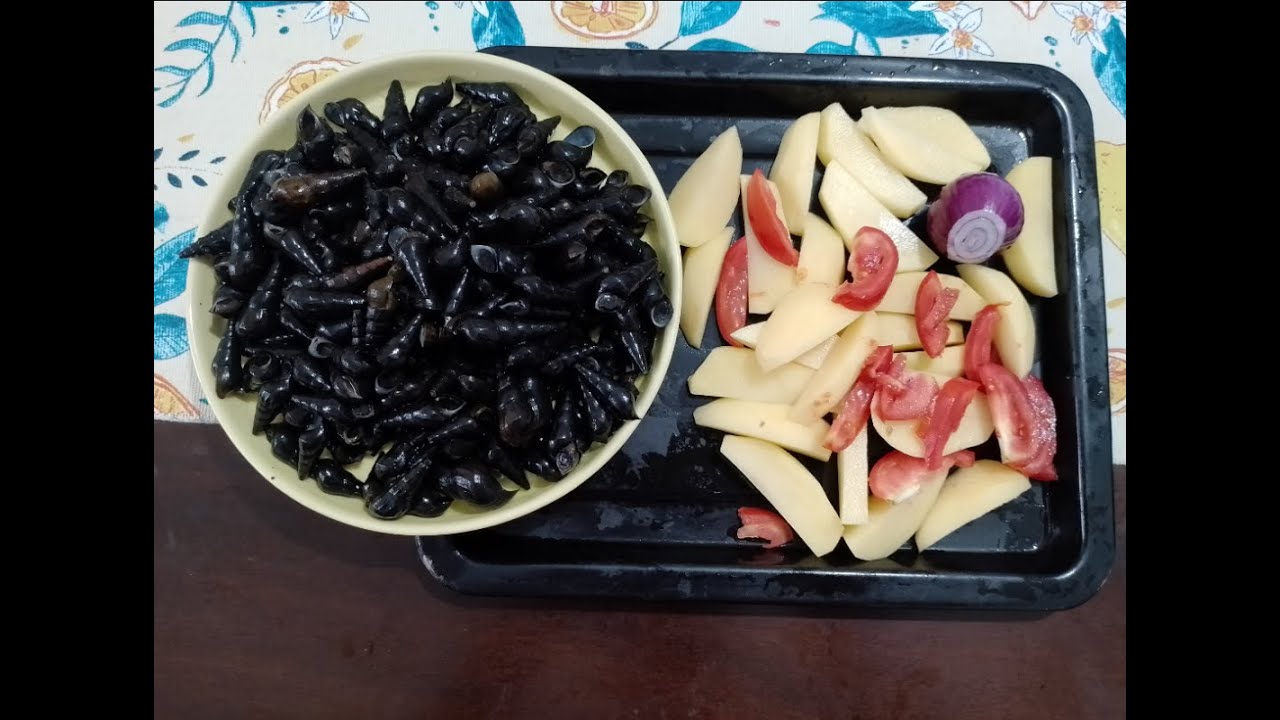 How to cook river snail with potatoes? || Local recipe || Ayelimi ...