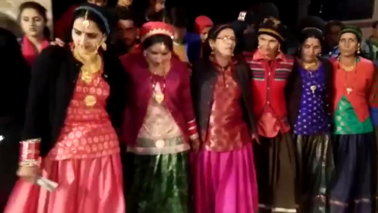JAUNSARI TRADITIONAL DANCE BY VJUU BHAI - YouTube