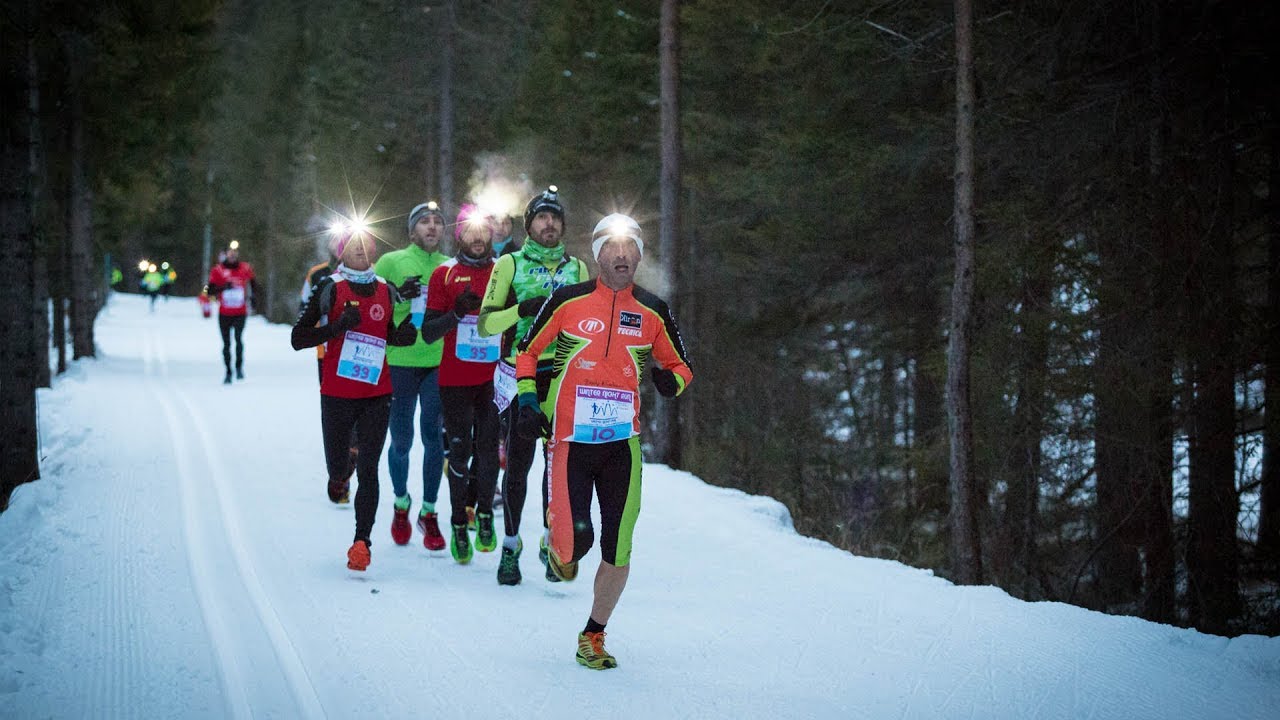 Winter Night Run 2017 - YouTube