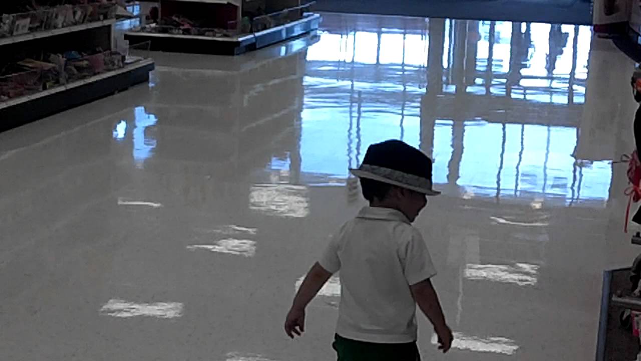 Toddler moonwalk dance. - YouTube