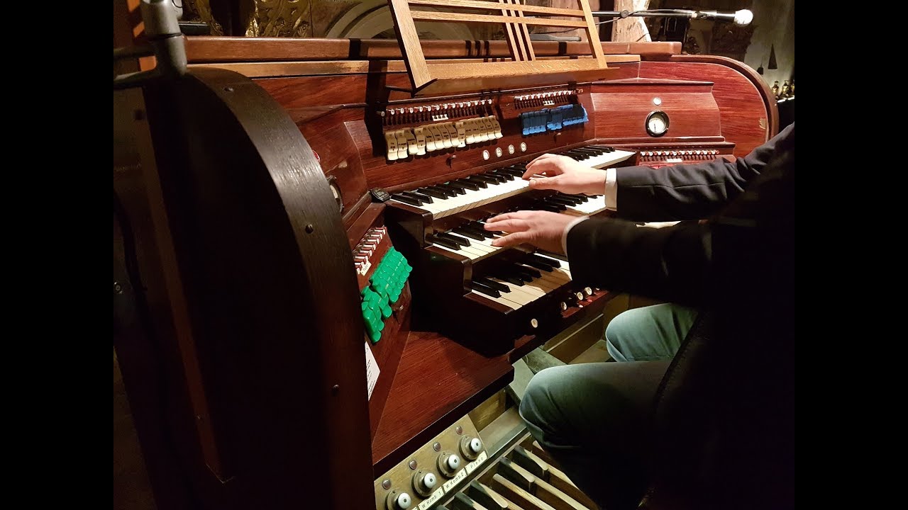 Hans Zimmer - King Arthur (on organ) - Król Artur (muzyka filmowa ...