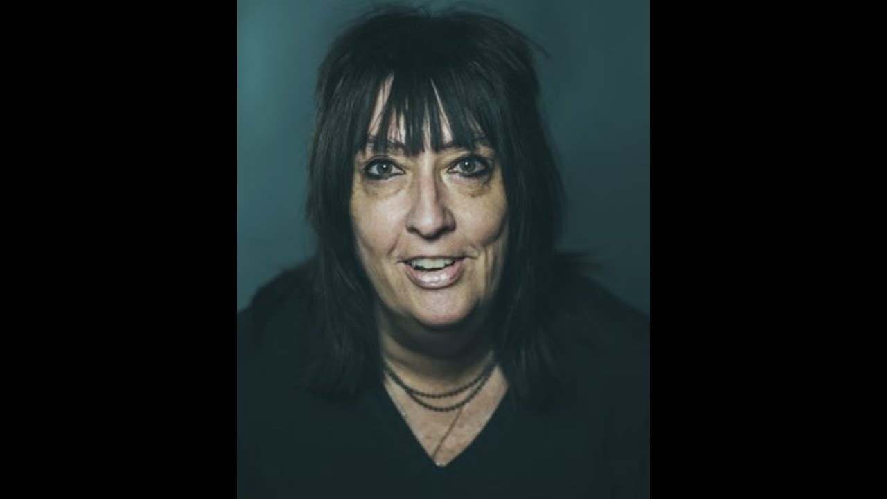 Couch Riffs Podcast Podcast Slideshow with Kim Warnick of the Fastbacks - YouTube