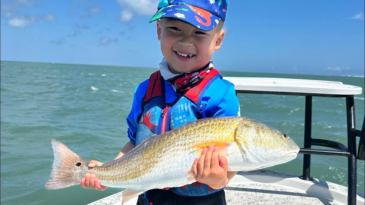 FISHING AND CATCHING TOO MANY SHARKS AND A REDFISH( Catch&Release ...