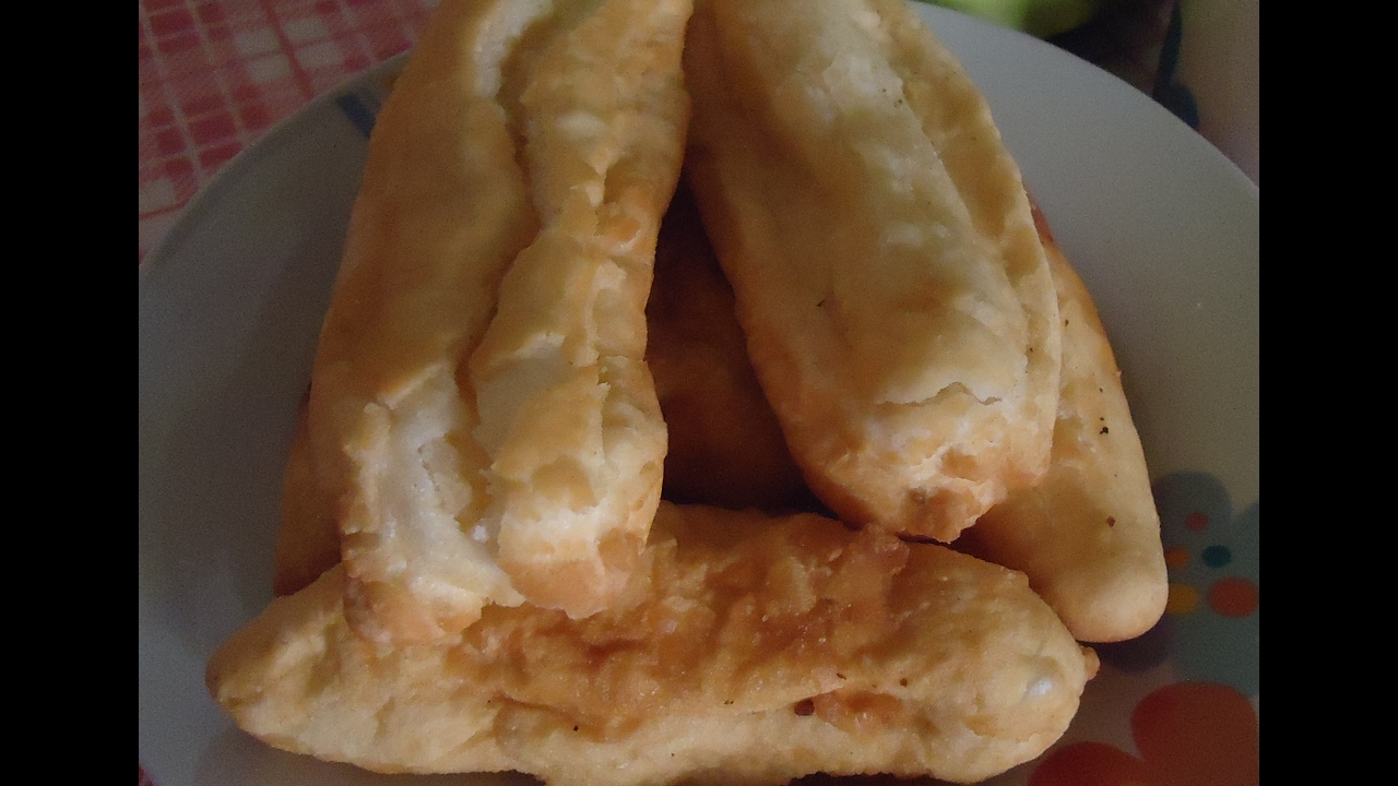 COMO FAZER BISCOITO FRITO DE POLVILHO - YouTube