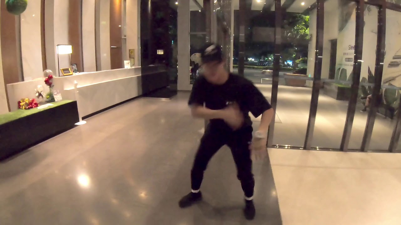 小綠人 X Speedle (Music-Michael Jackson_JAM ) MJ Lock Locking - YouTube