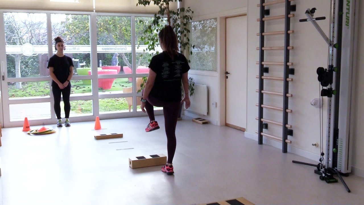 Ejercicios de Equilibrio: Nivel 3 - YouTube