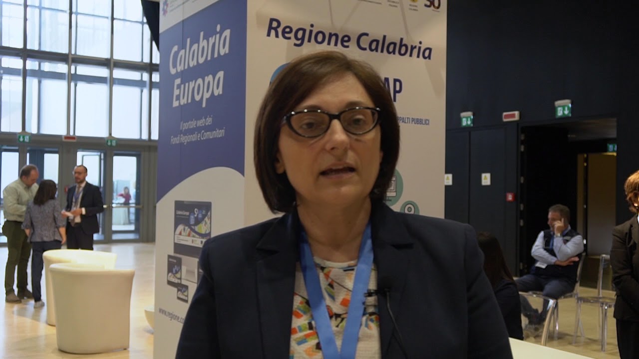 FORUM PA 2018 - Paola Rizzo: POR Calabria, obiettivo trasparenza e ...