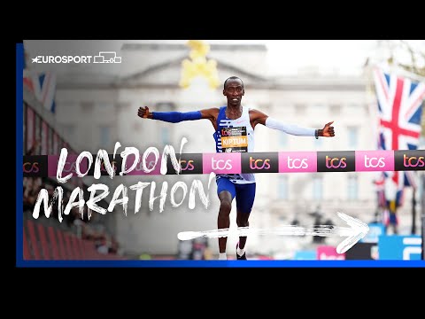 Second Fastest Marathon Ever! Kevin Kiptum Wins London Marathon | Eurosport