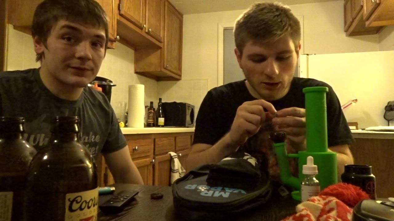 Hold in your hit double combo - YouTube