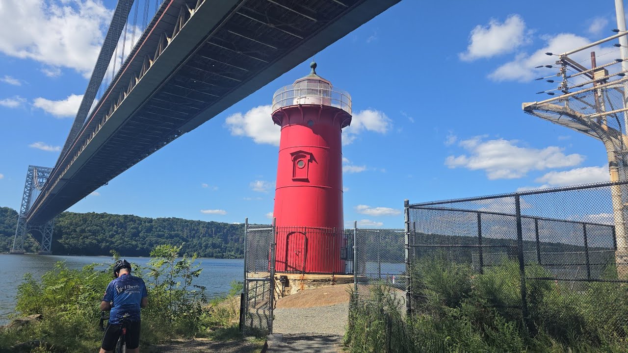 Visiting the Little Red Lighthouse in 2024 via Riverside Park ...