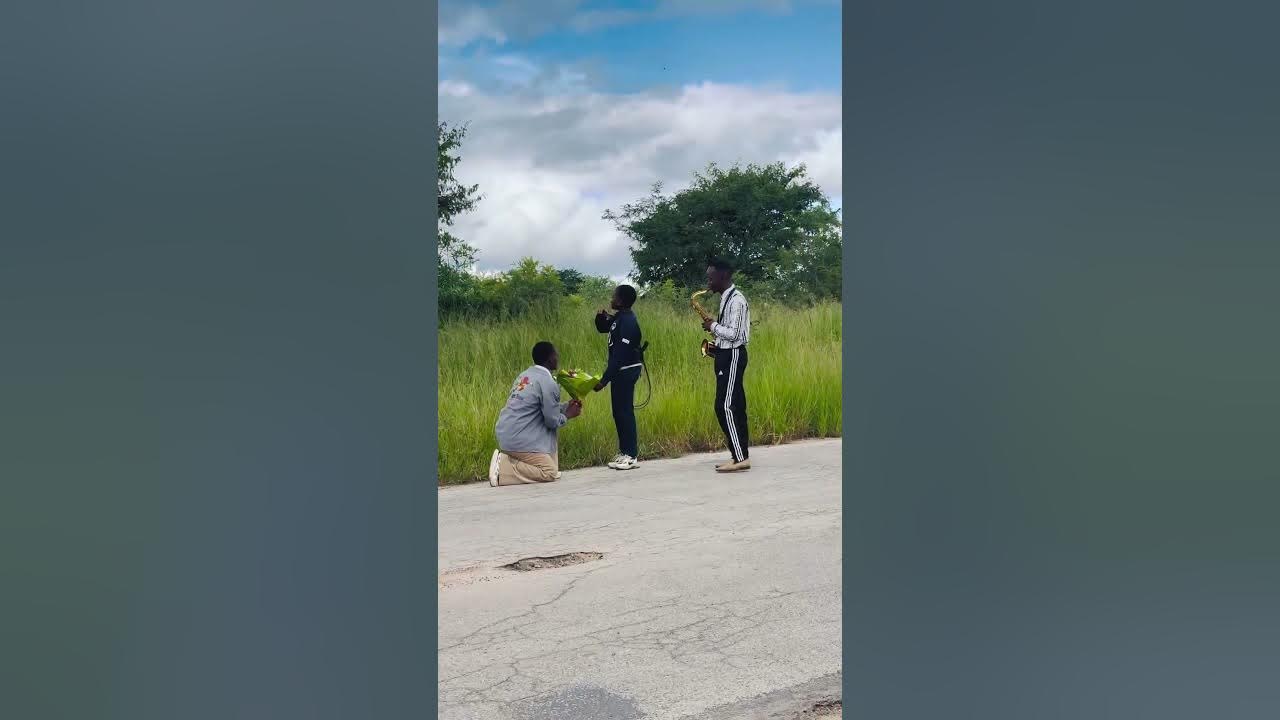 Mukomana weBhosvo book us - YouTube