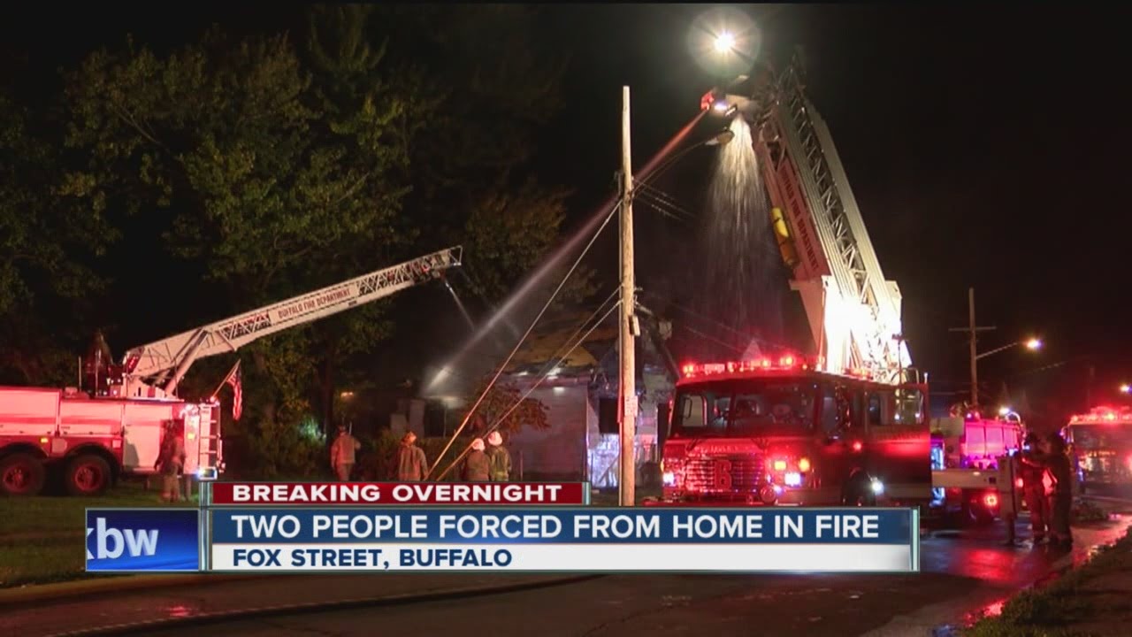 Fox street fire destroys home - YouTube
