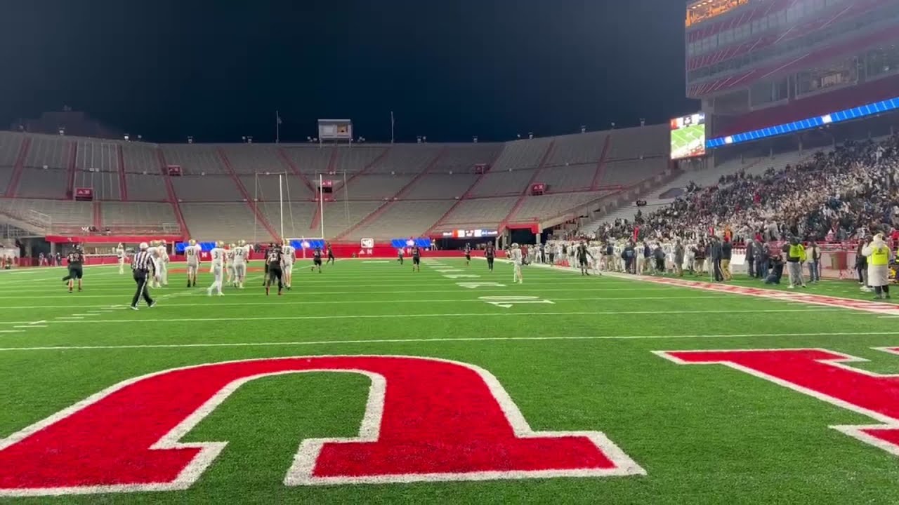 Madden Riggs pass complete to Aidan Skradis for 33 yards. - YouTube